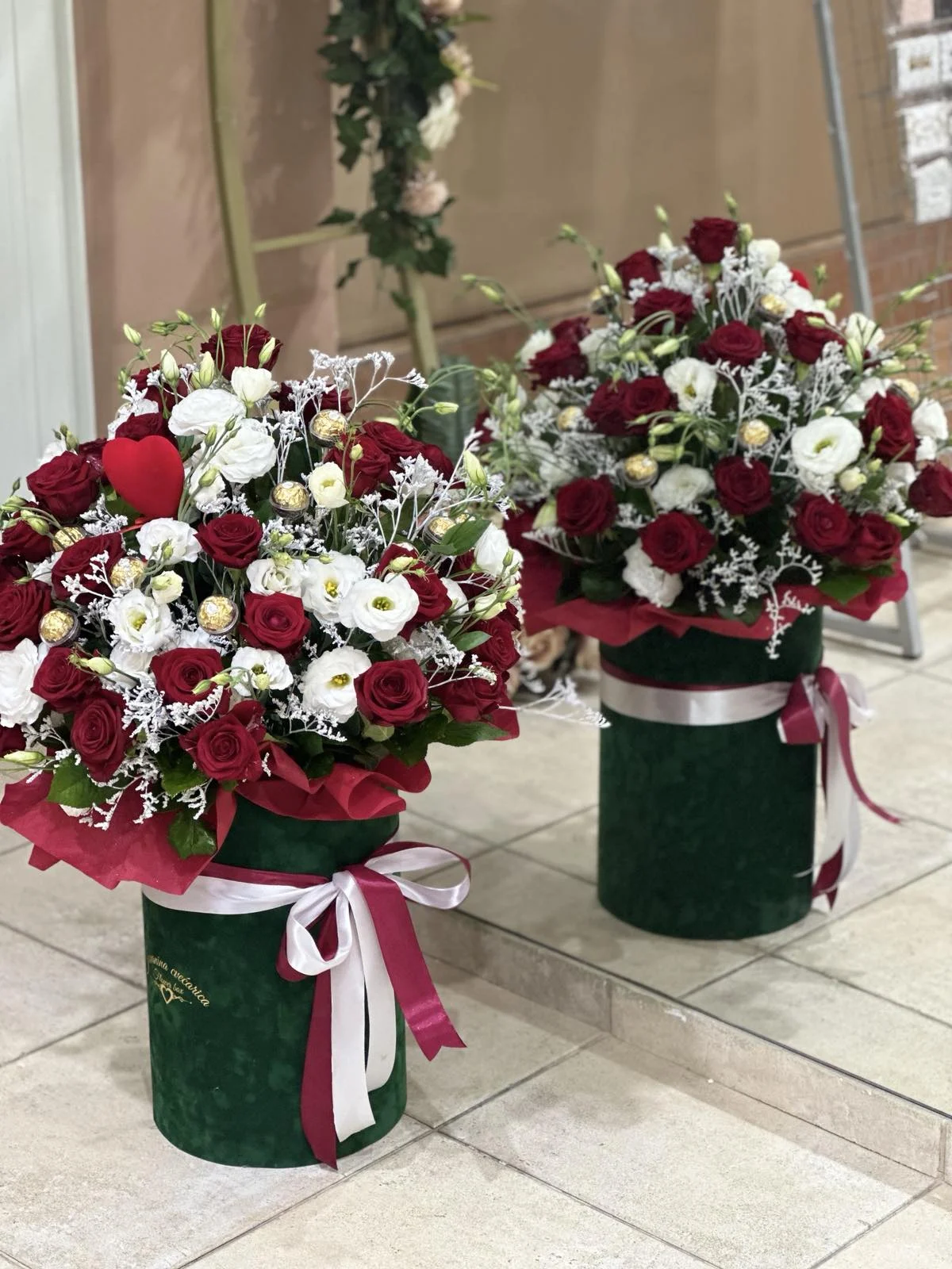 Srce ljubavi - JovaNina Cvećarica